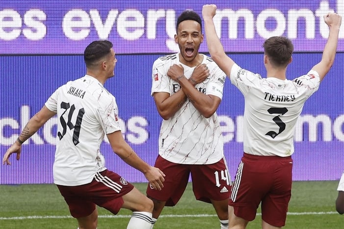 Arsenal se lleva el título de la Community Shield ante Liverpool ...